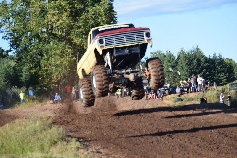 Howie's Mud Bog Photos