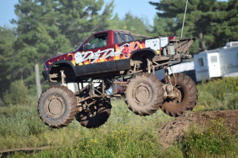 Howie's Mud Bog Photos