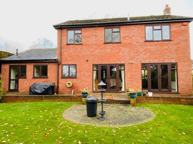 Double glazing specialists | Roberts Windows Ltd