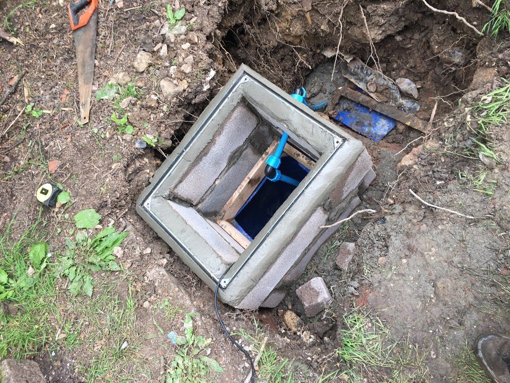 Septic tank emptying by All Clear