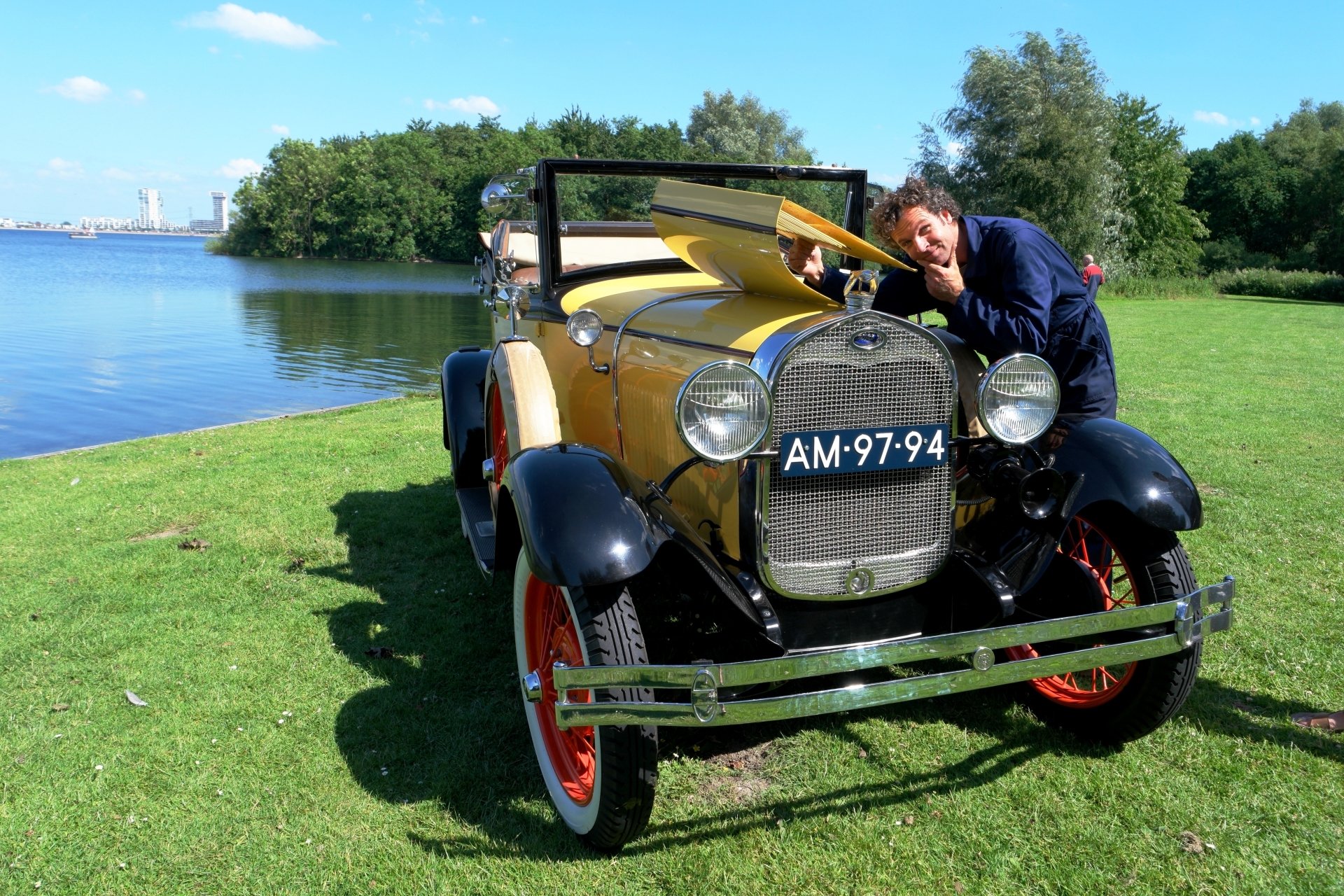 Yesterday Cars buys and sells antique and classic cars