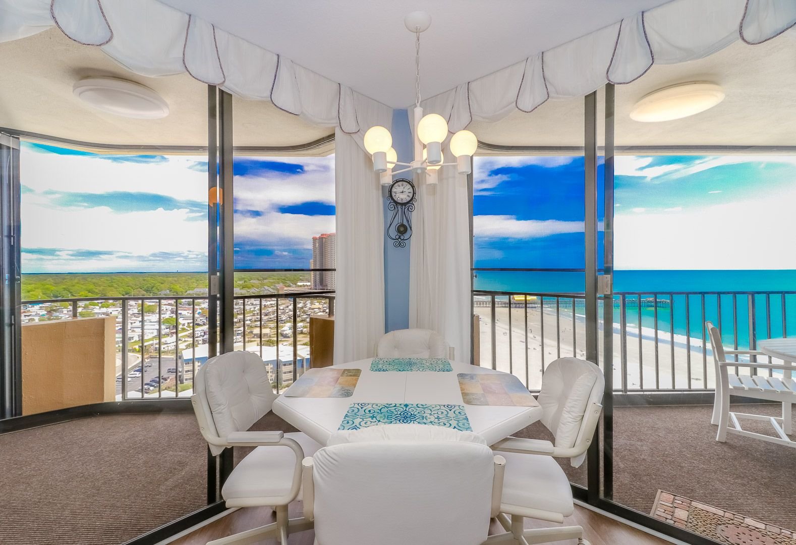 Maisons Sur Mer 1511- Myrtle Beach House Rentals Oceanfront