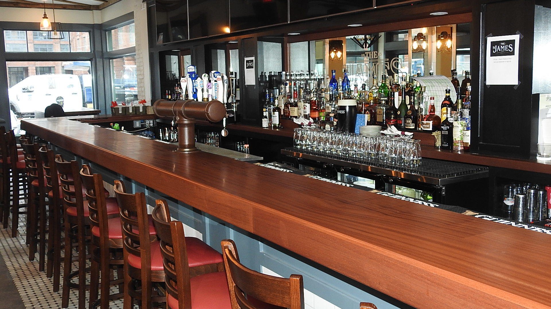 The St James - A Modern Irish Bar, Mineola NY | Mineola Irish Bar