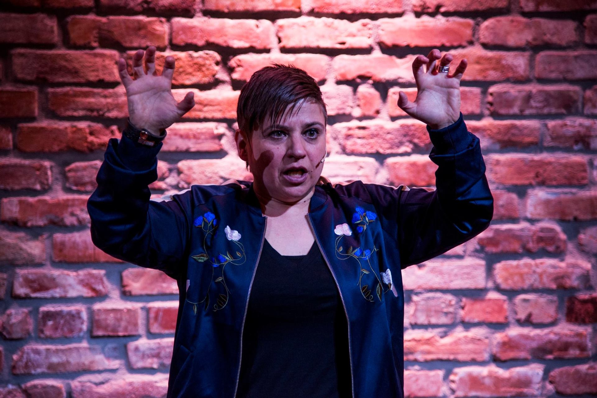 Soula Notos - performer