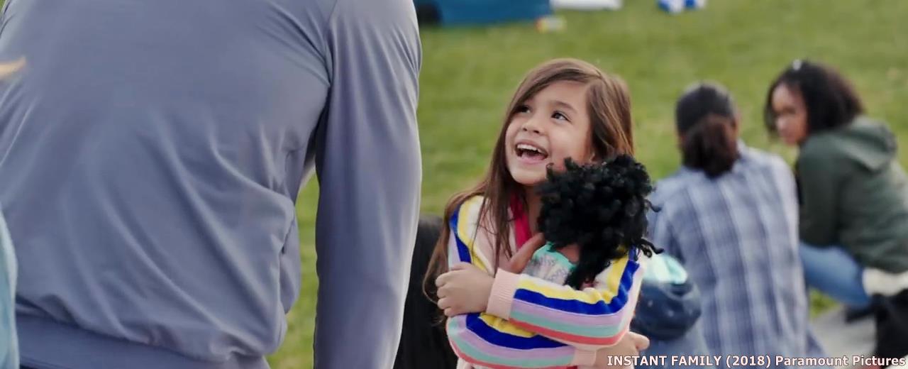 INSTANT FAMILY (2018) Video Reviews & Interviews
