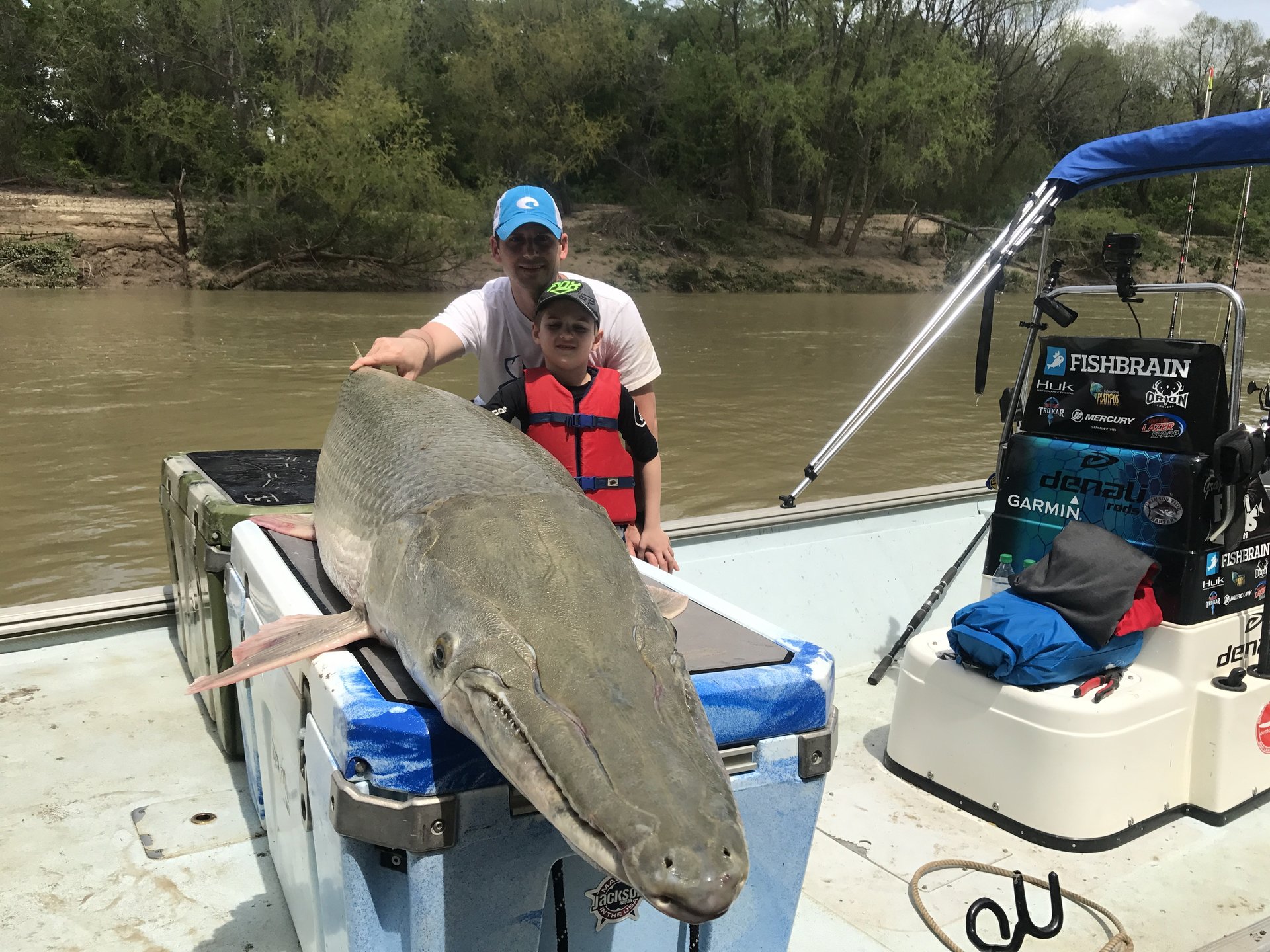 Texas Alligator Gar Fishing Trips With Garzilla Guide Service