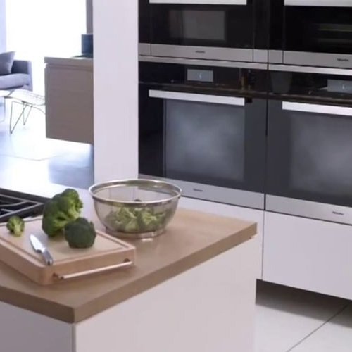 Kitchen Displays - Howards Kitchen Studio