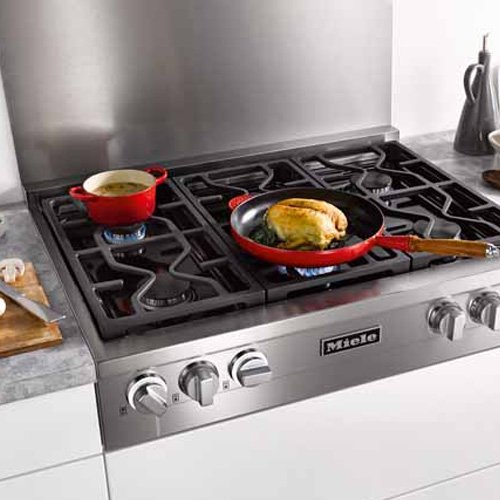 Kitchen Displays - Howards Kitchen Studio