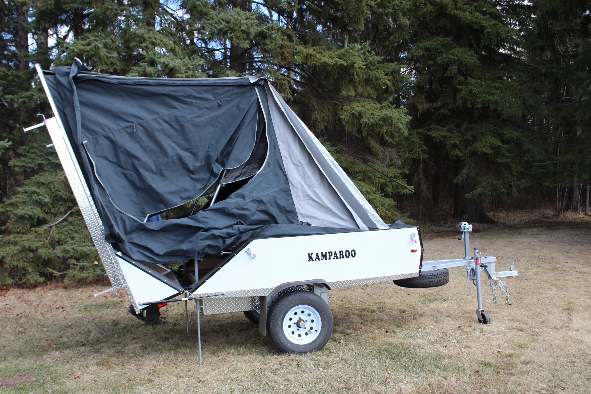 Photo Gallery - The Vacationer Model by Kamparoo