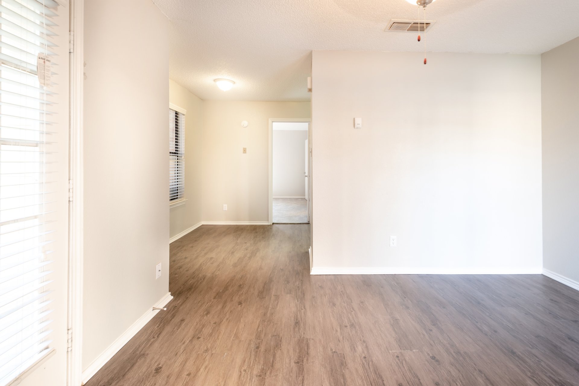 Azlewood Apartments | Apartments in Azle