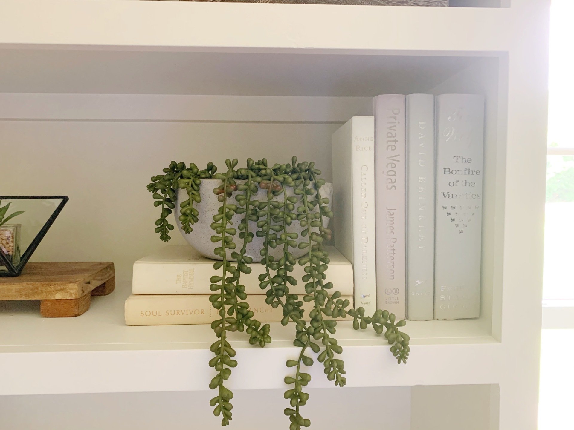 Decorate Bookshelves with Color Coded Books