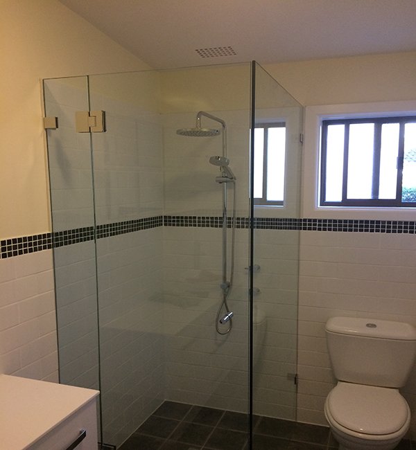 Shower Screens in Byron Bay NSW 2481 | Glass and Shower Screens