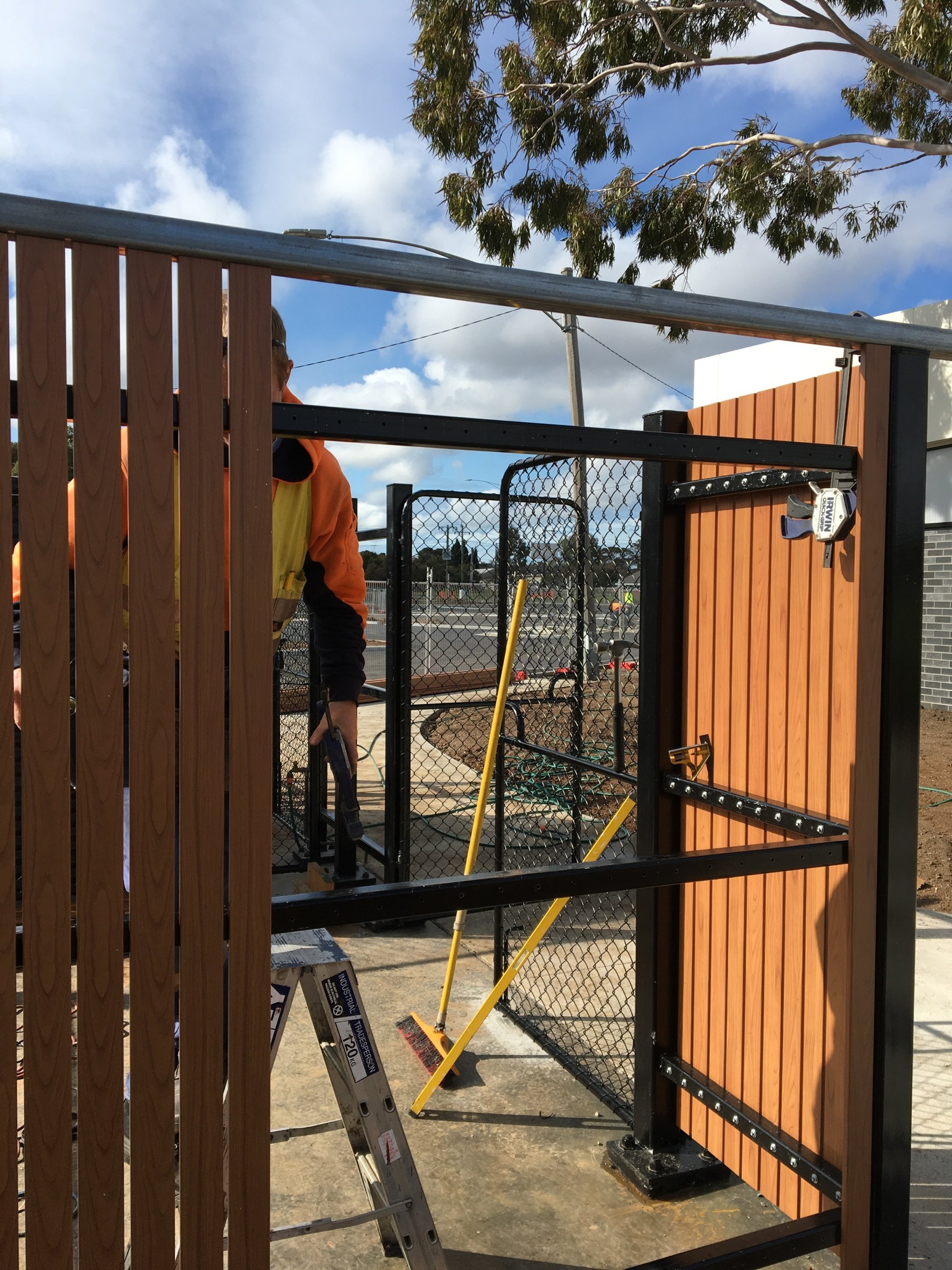 Steel Fencing Melbourne | Steel Fencing Projects | Diamond Fence