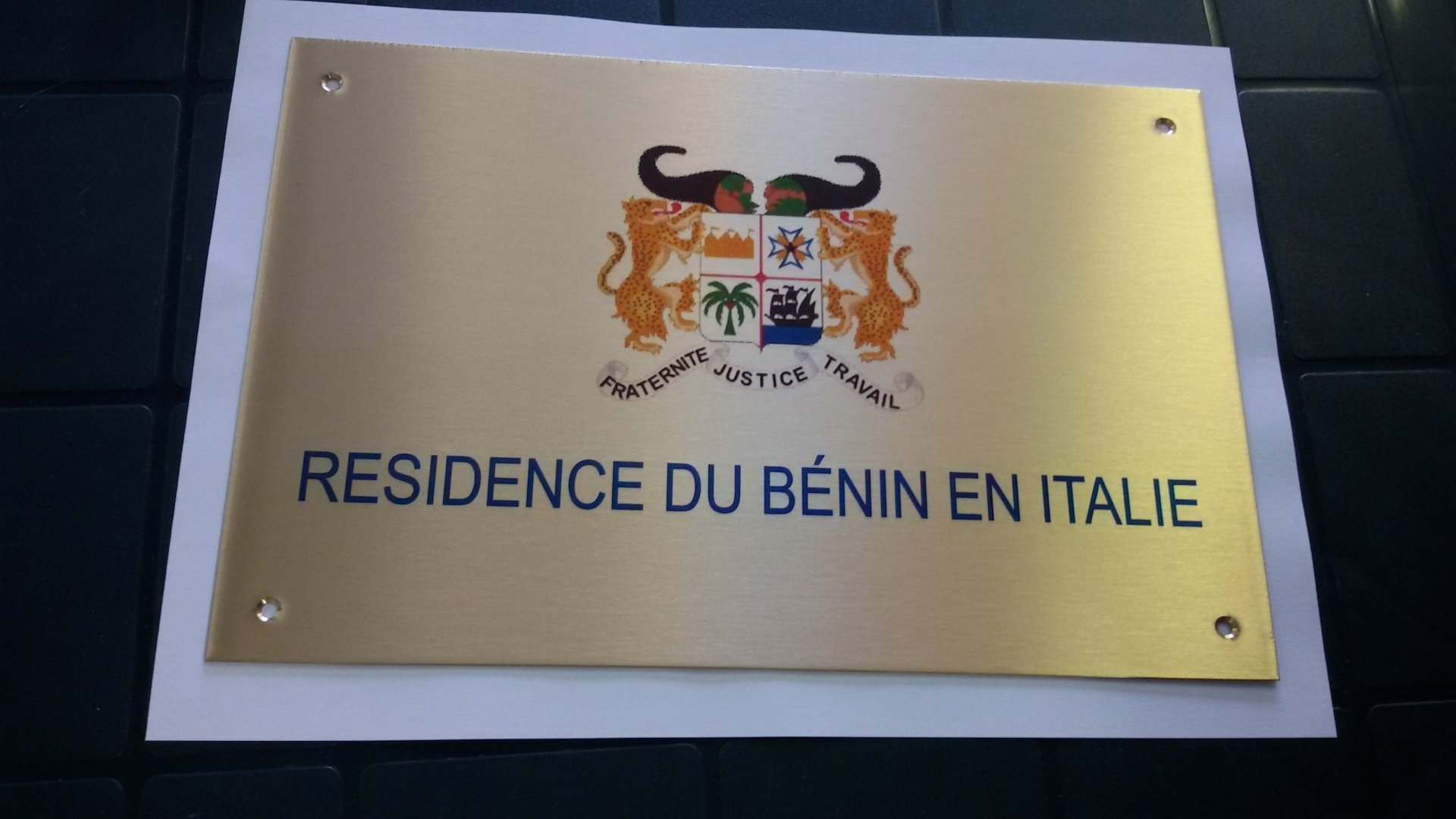 Incisioni su alluminio | Roma Timbri e Targhe Boccea