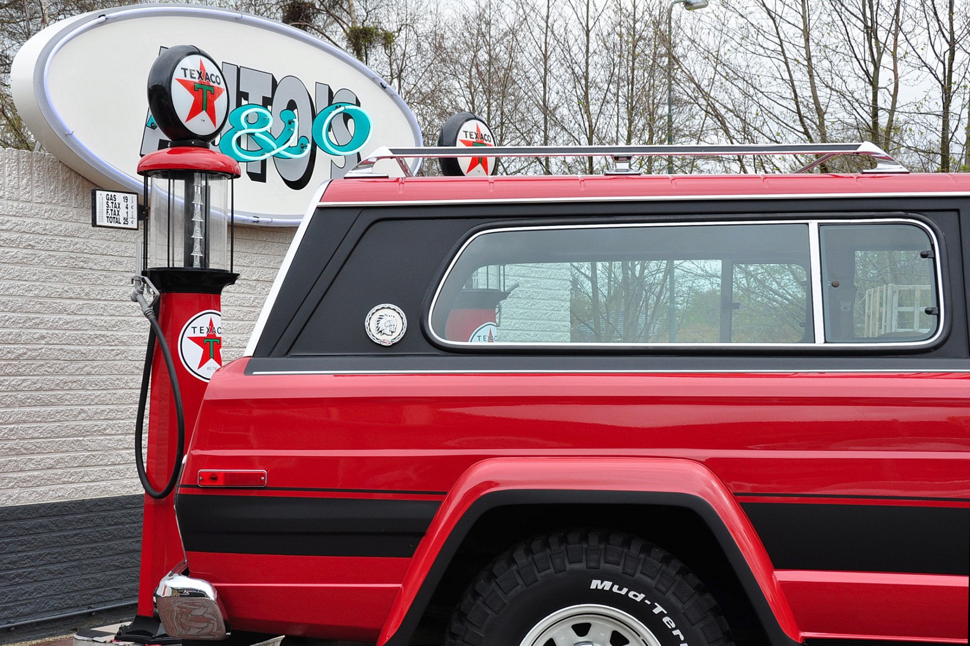 Cherokee Chief 401 5.7L V8 kopen? | T&O Auto's