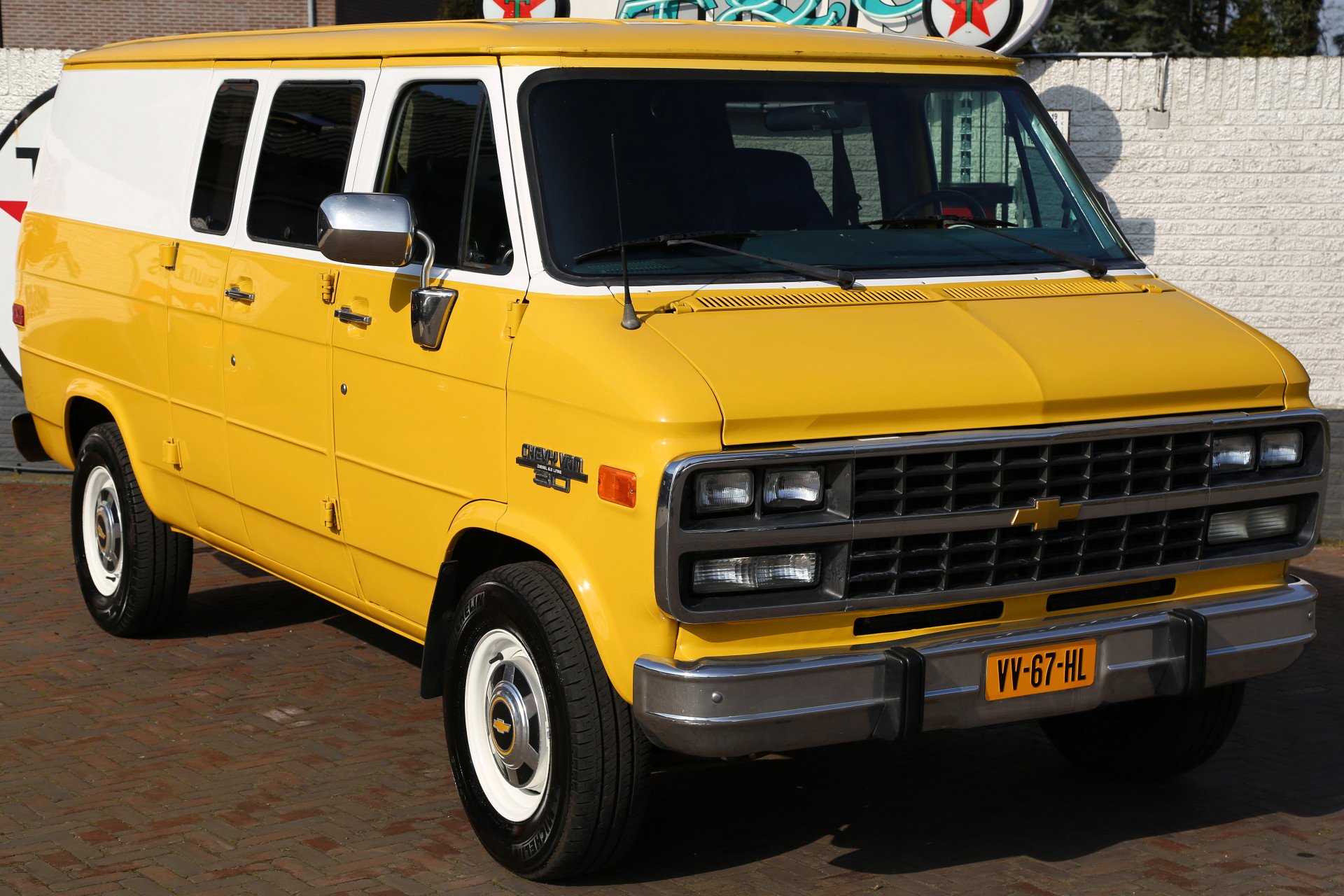 Chevrolet G30 Chevy Van 6.2 V8 Diesel kopen? | T&O Auto's