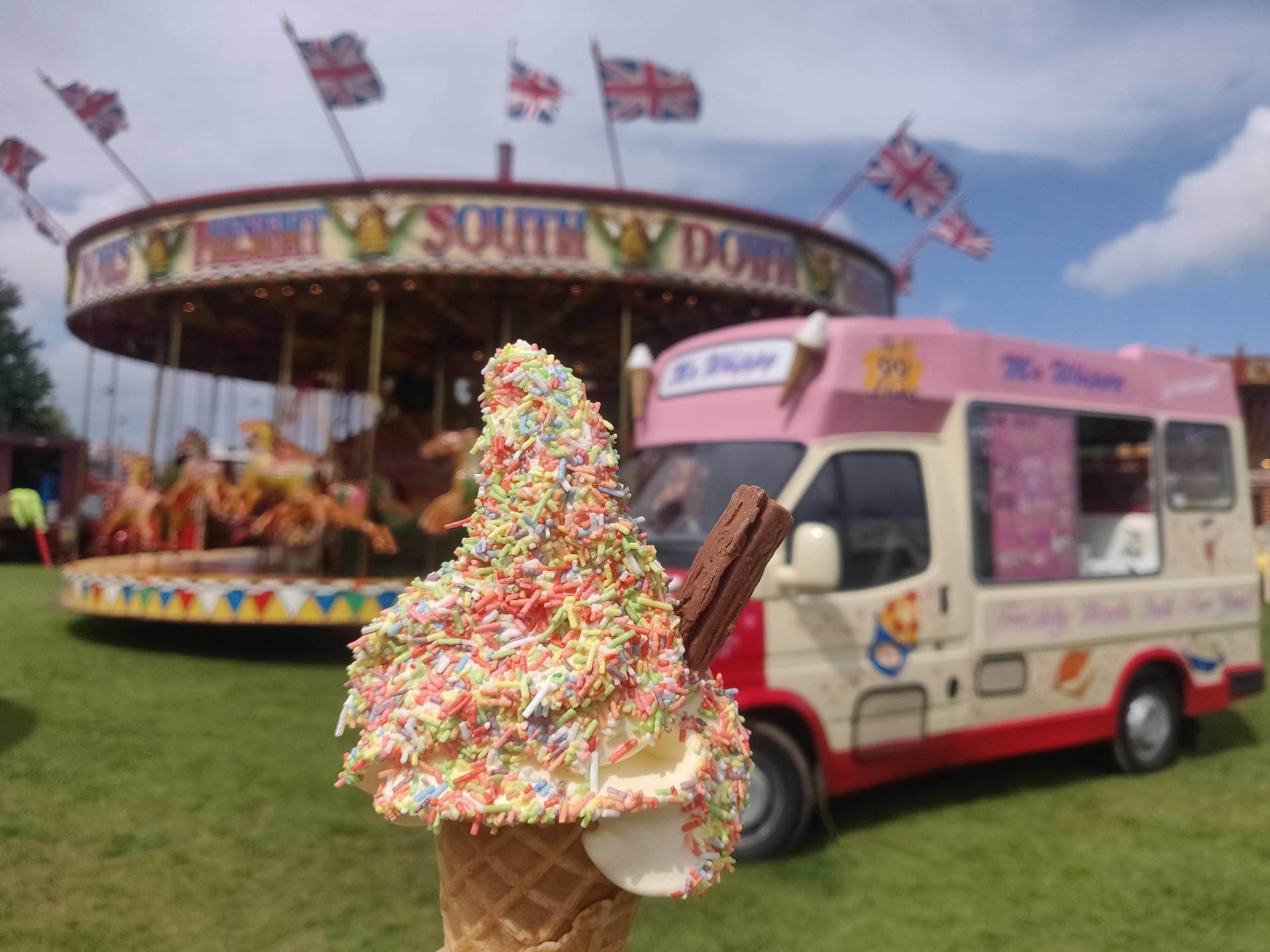 T&M Ices | Ice Cream Van Hire in West Sussex