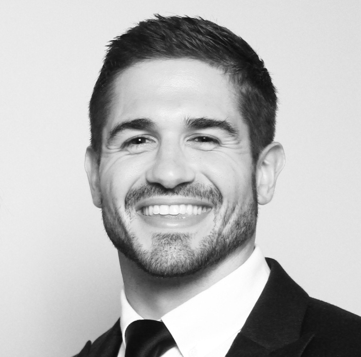 PHNLG.com | NNN Dialysis & Healthcare Real Estate Brokerage