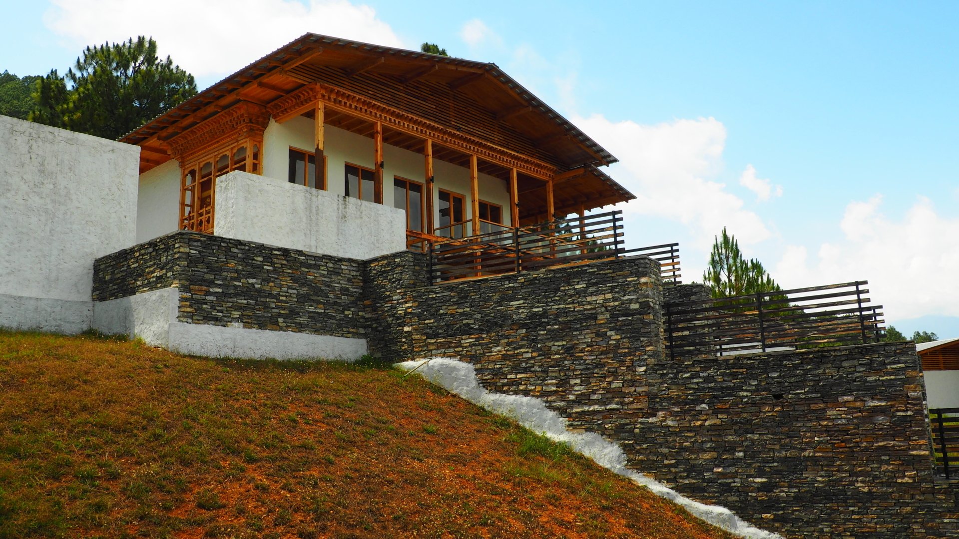 4 star Hotels of Bhutan - Certified by Tourism Council of Bhutan