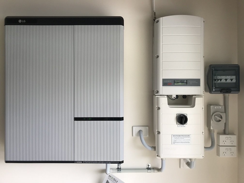 Home Solar Battery Backup Systems | 8MSolar