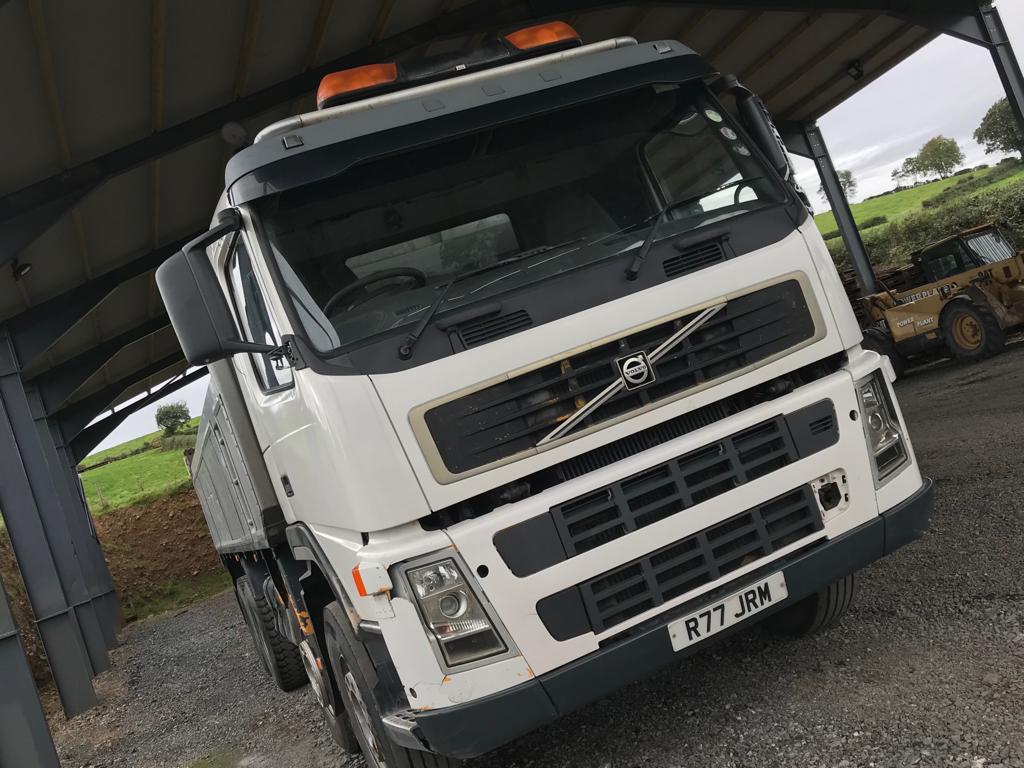 Plant hire | Brick & Block Building Demolition Contracting Services