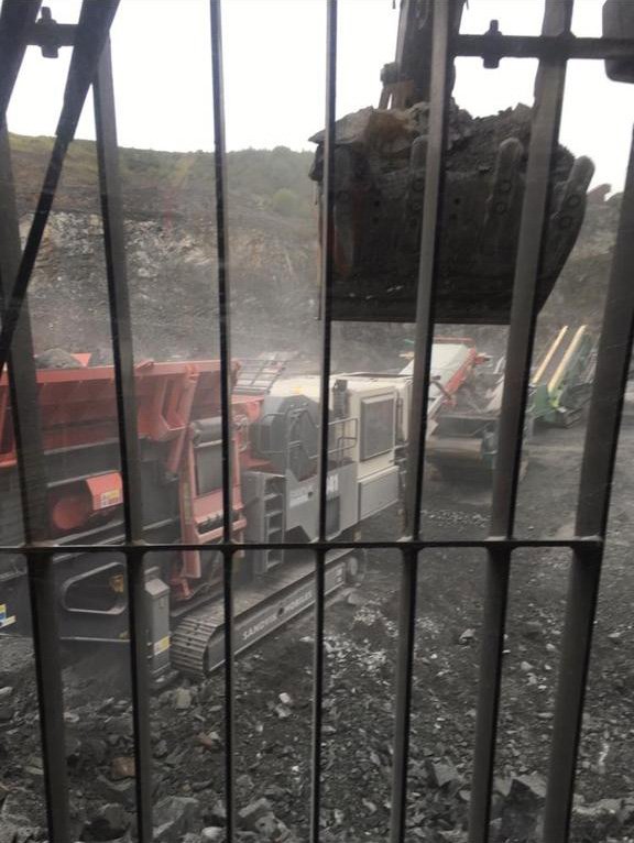 Contract crushing | Brick & Block Building Demolition