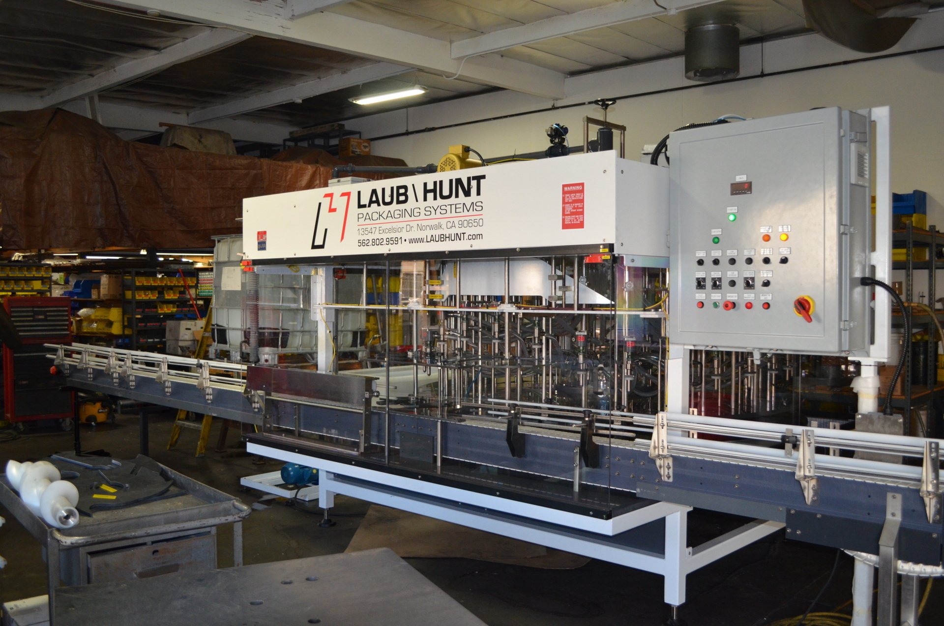 Liquid Filling Equipment, Laub\Hunt Packaging Systems, Norwalk CA