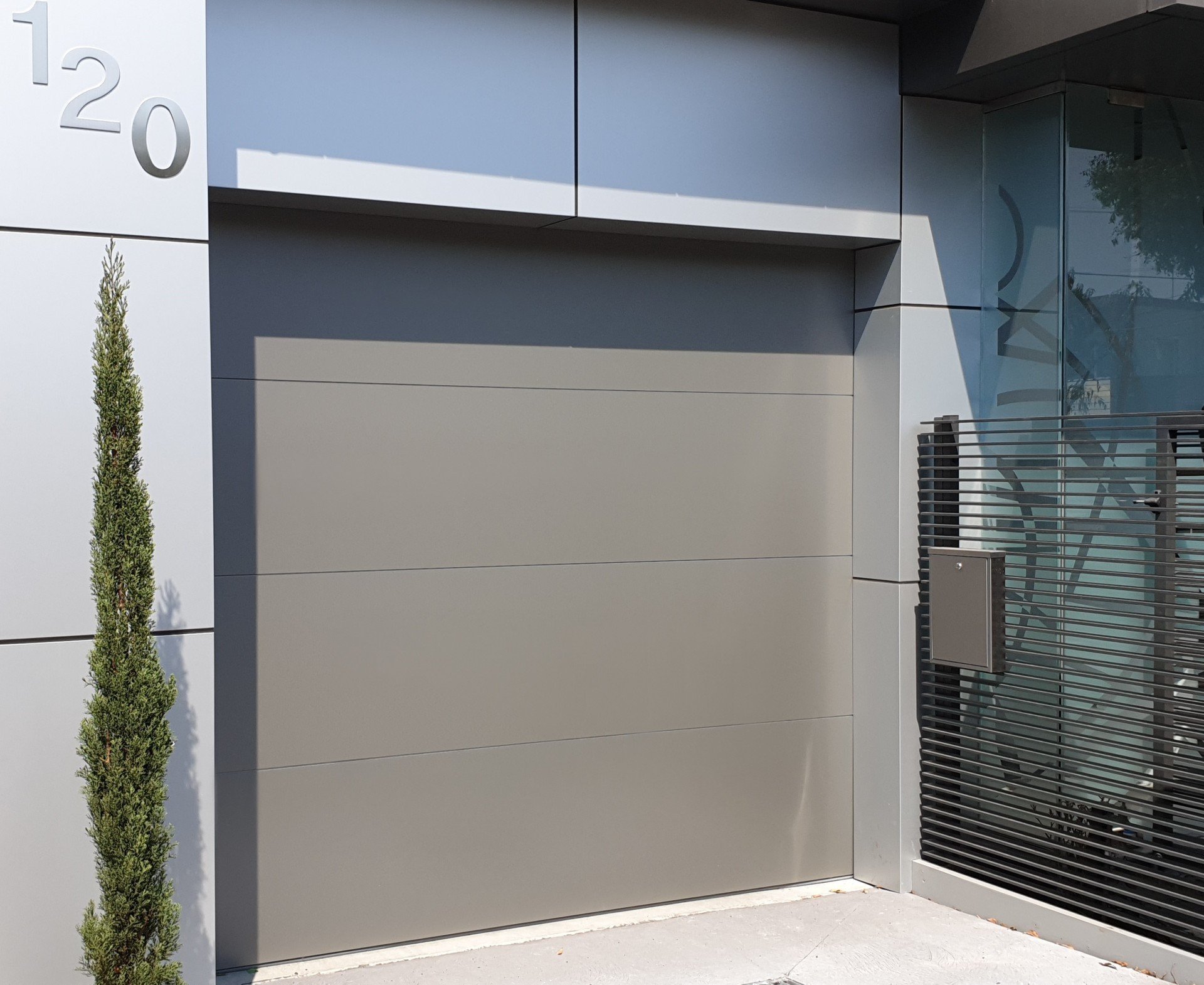 Sectional Garage Doors | Factory Direct Garage Doors | Melbourne