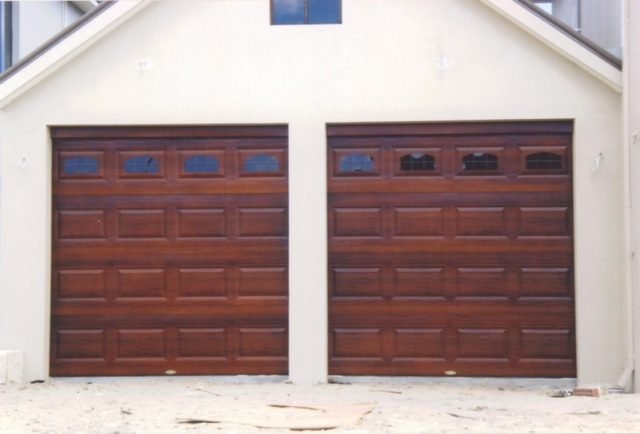 WINDOWS | Factory Direct Garage Doors