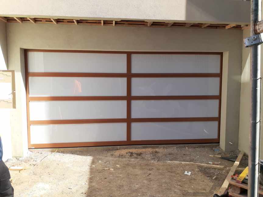 Custom Garage Doors | Factory Direct Garage Doors | Melbourne