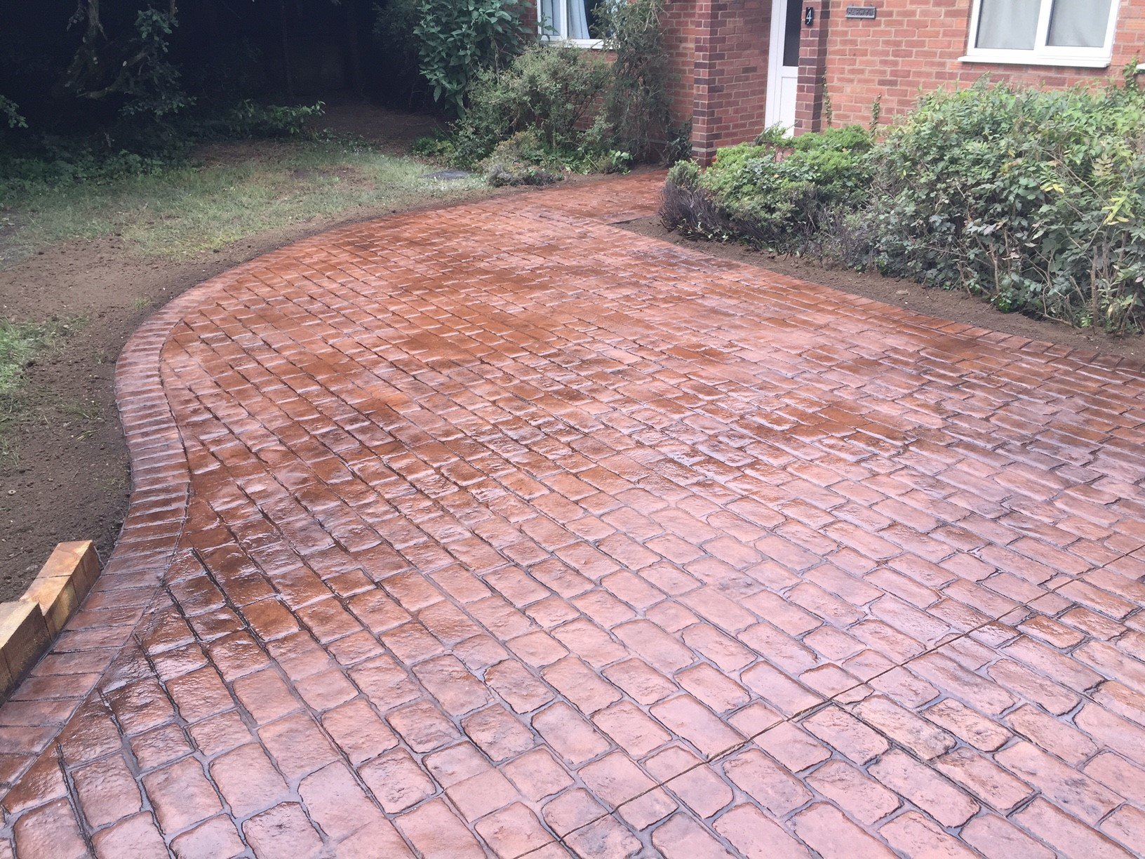 Concrete surfacing, Ipswich Paving & Landscaping Ltd