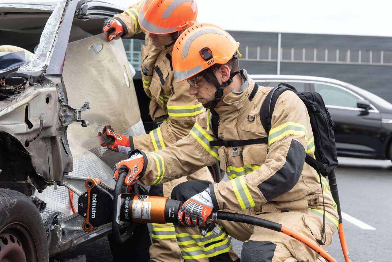 Vehicle Extrication experts and Holmatro tool dealer for WA