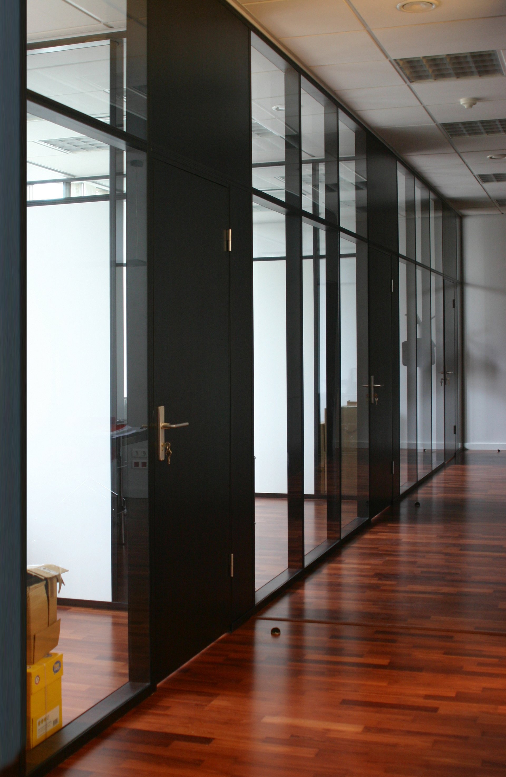 Stikla starpsienas | Dekolat SIA