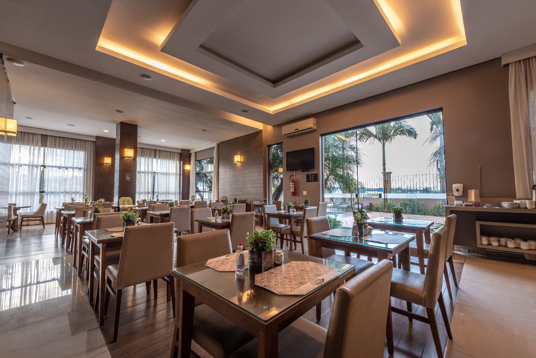 CLASS HOTEL VARGINHA