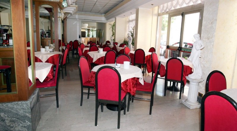 Hotel con garage | Monfalcone, GO | Hotel Excelsior