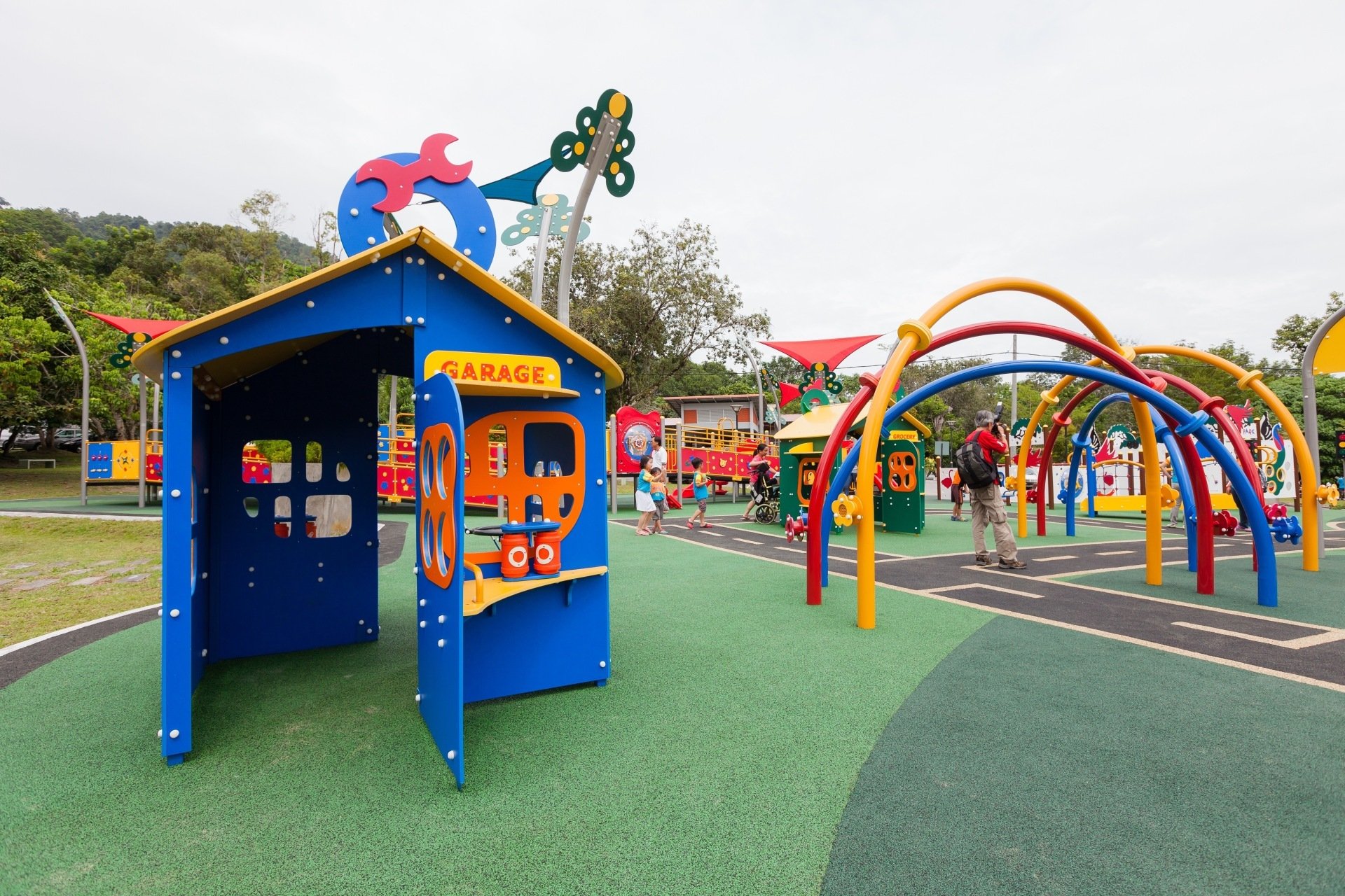 Playground & Recreation Equipment - Park Games