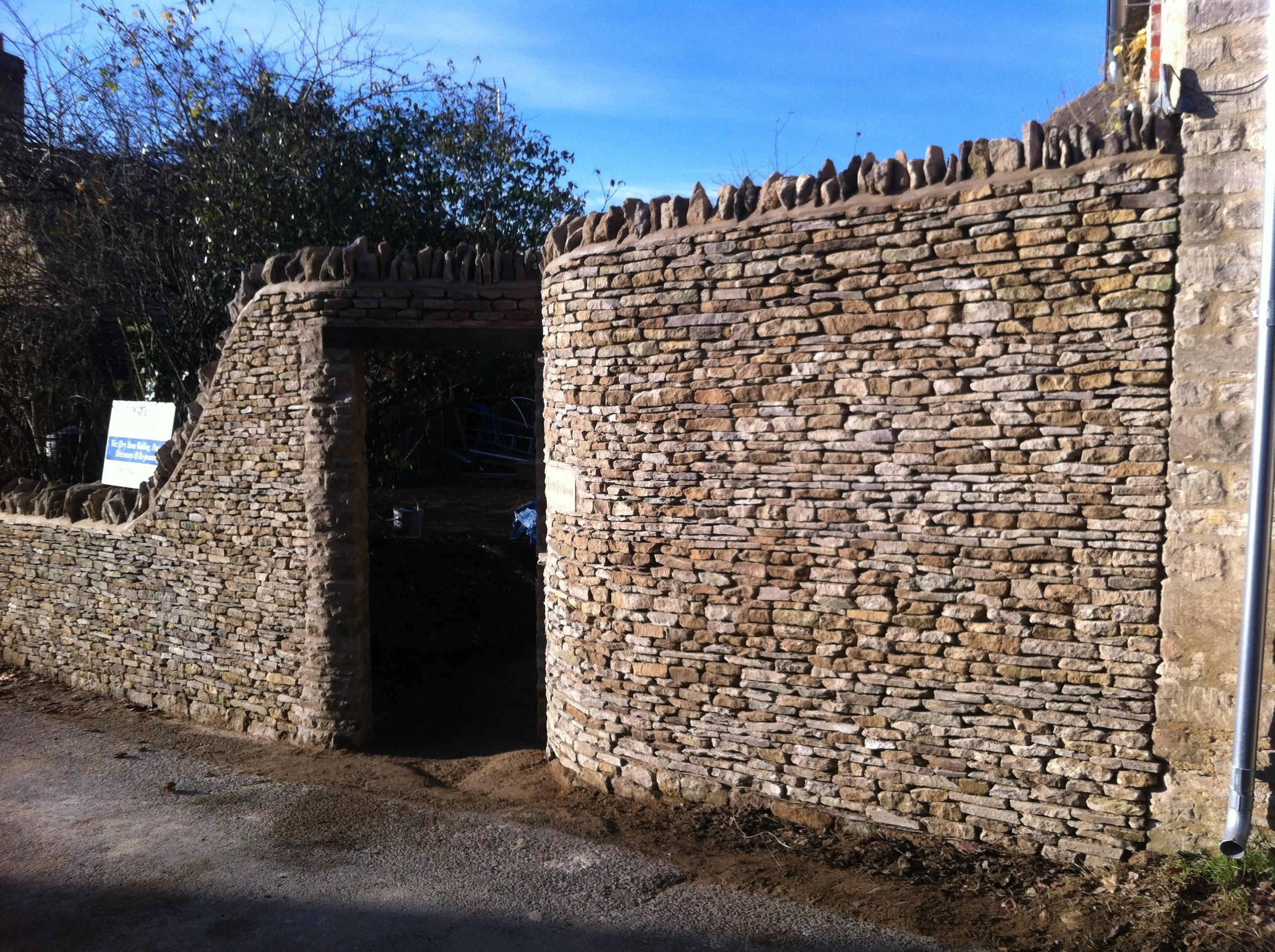 We undertake stone wall repointing in Oxfordshire