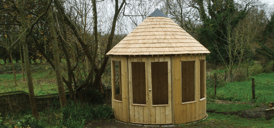 Garden structures in Dorchester by A La Ronde Landscapes