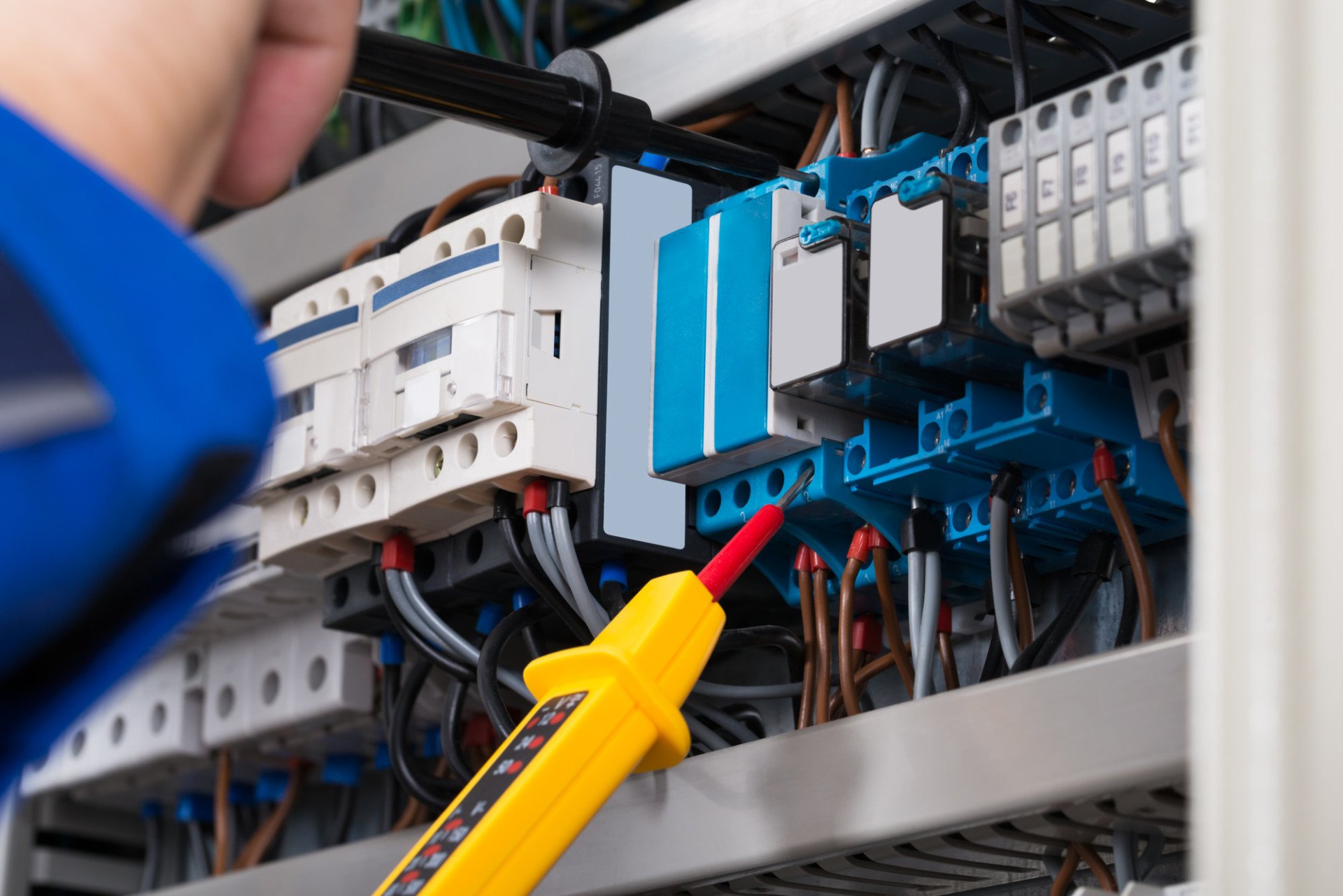 Electrical contractors | DSG Electrical Contractor & Building Services