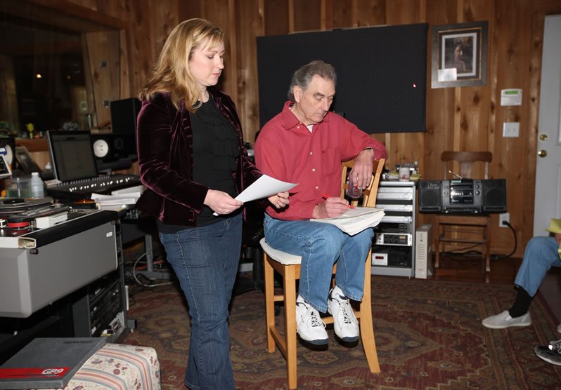 Official Website of Laura White | PHOTOS