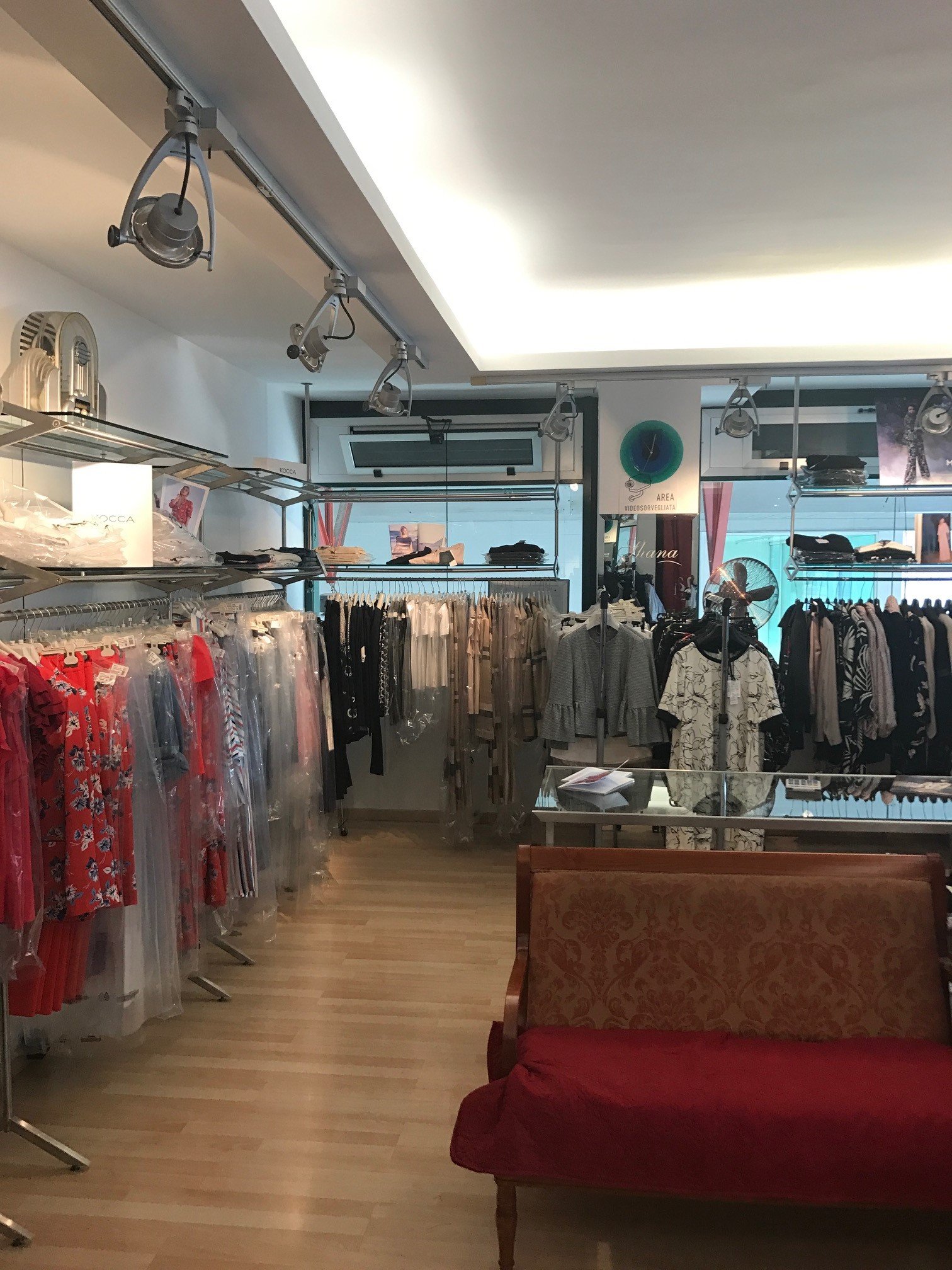 Negozio di abbigliamento - Napoli - Shana