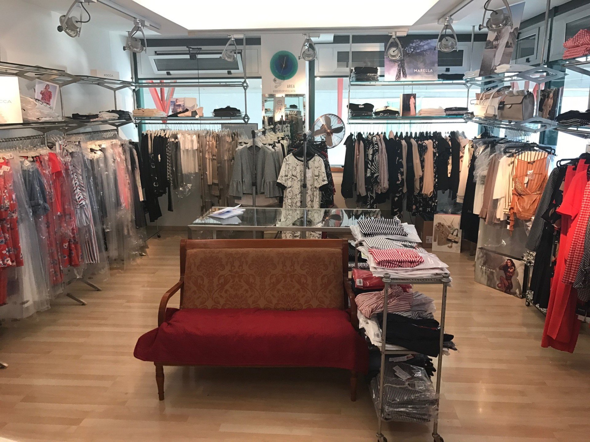 Negozio di abbigliamento - Napoli - Shana