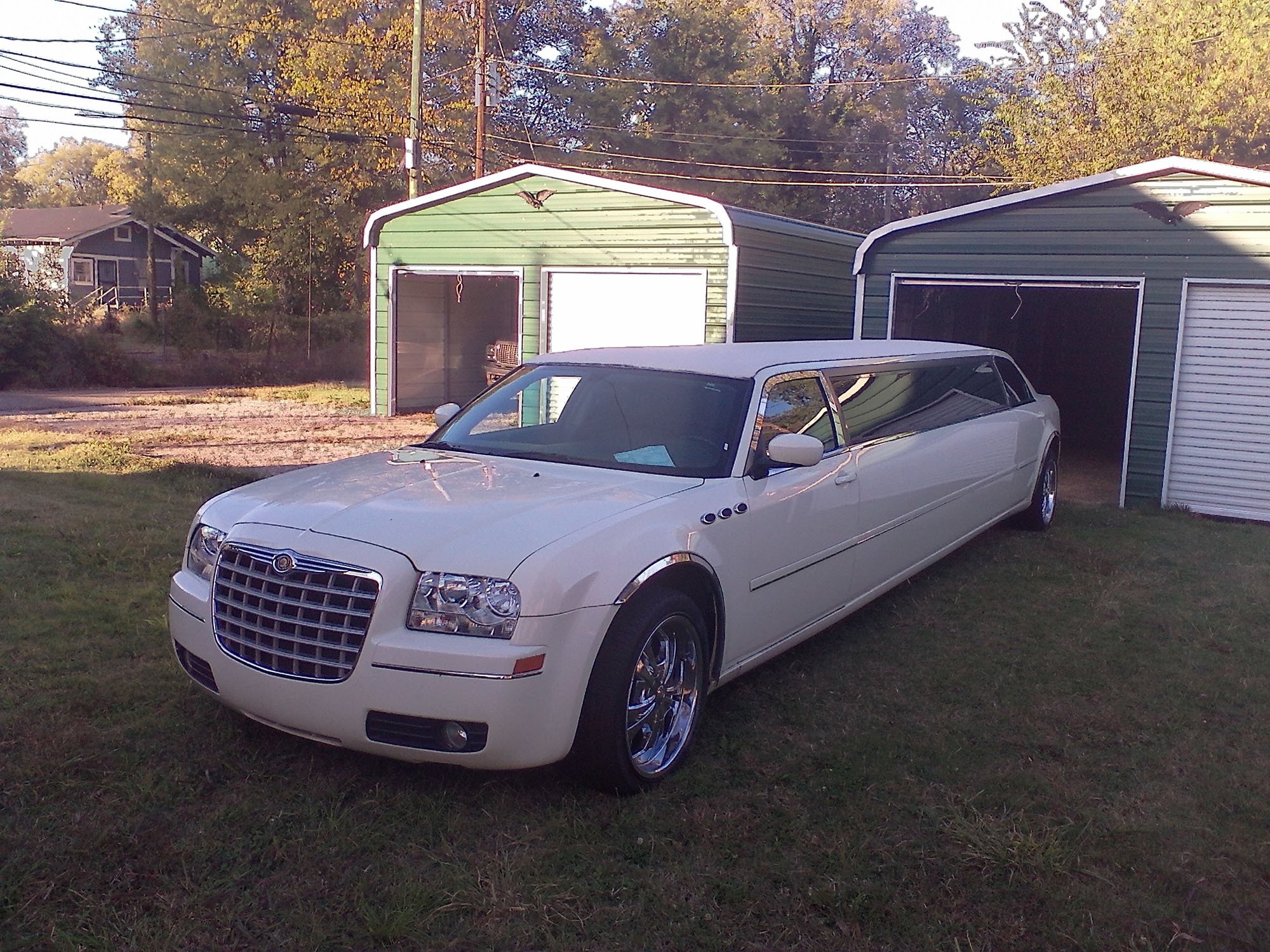 Birmingham Limo Service | Burkes Brothers Classic Limo