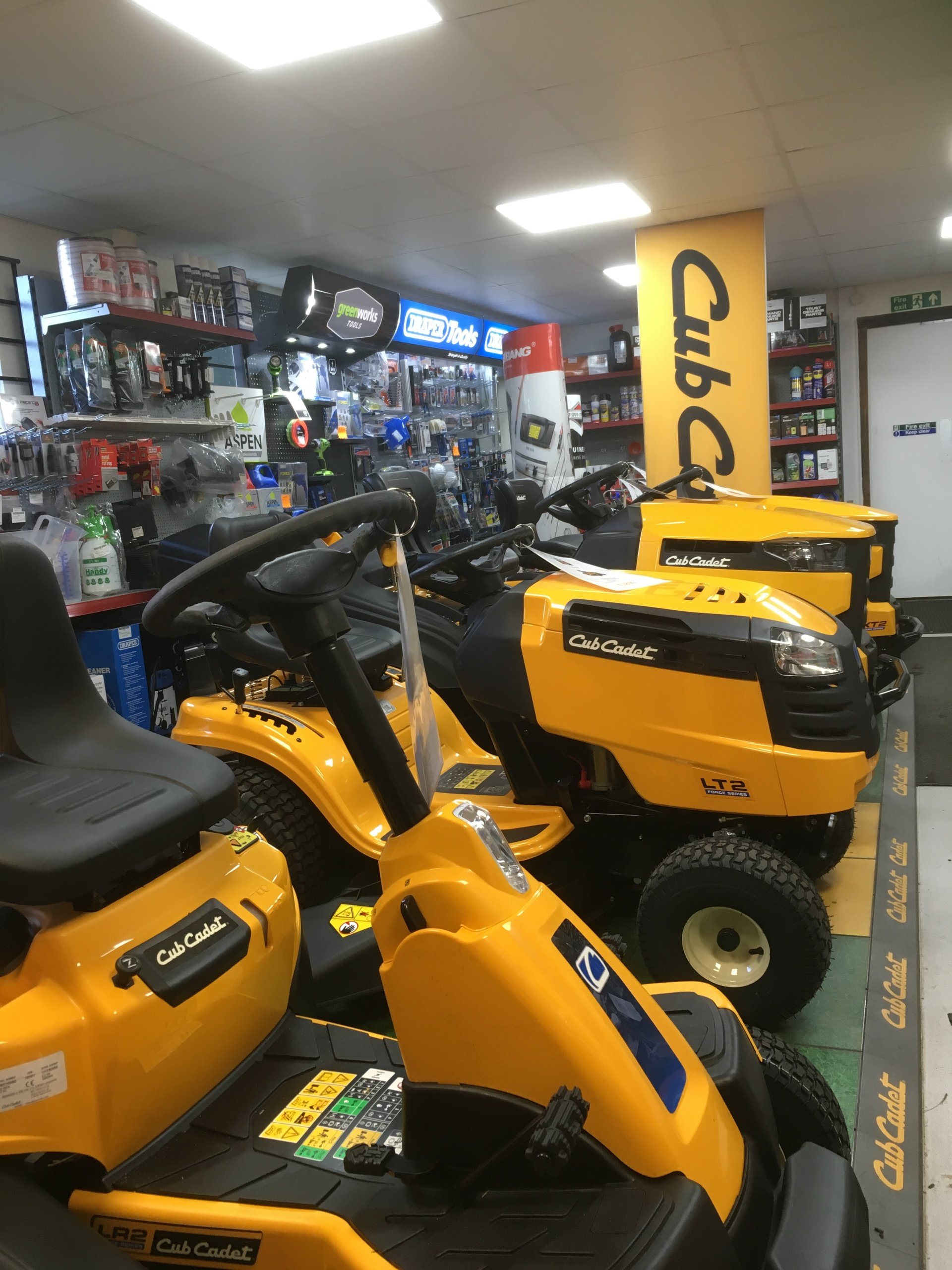 Garden machinery supplier - Banks Garden Machinery