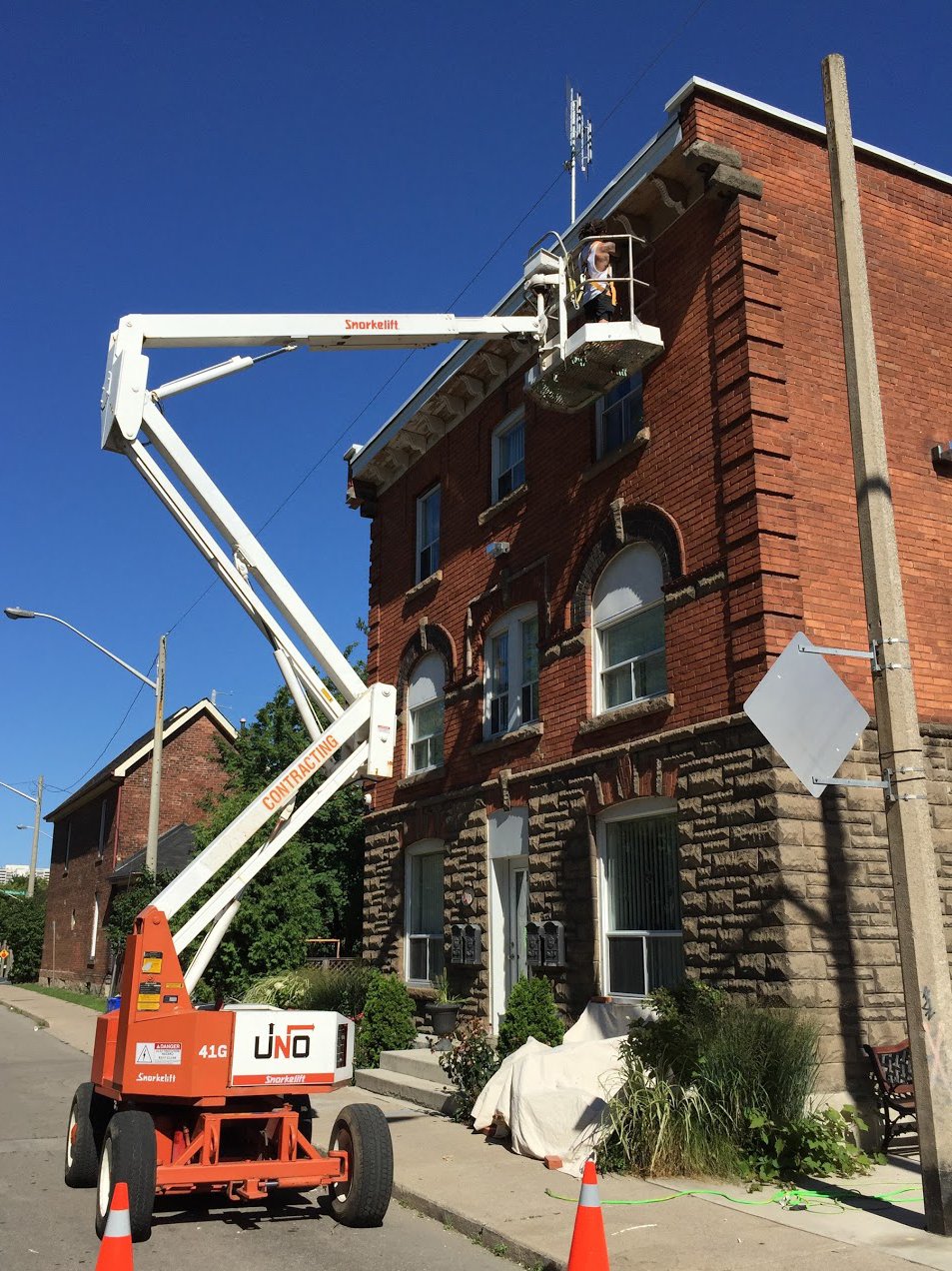 Home [www.marshallelectricalcontracting.ca]