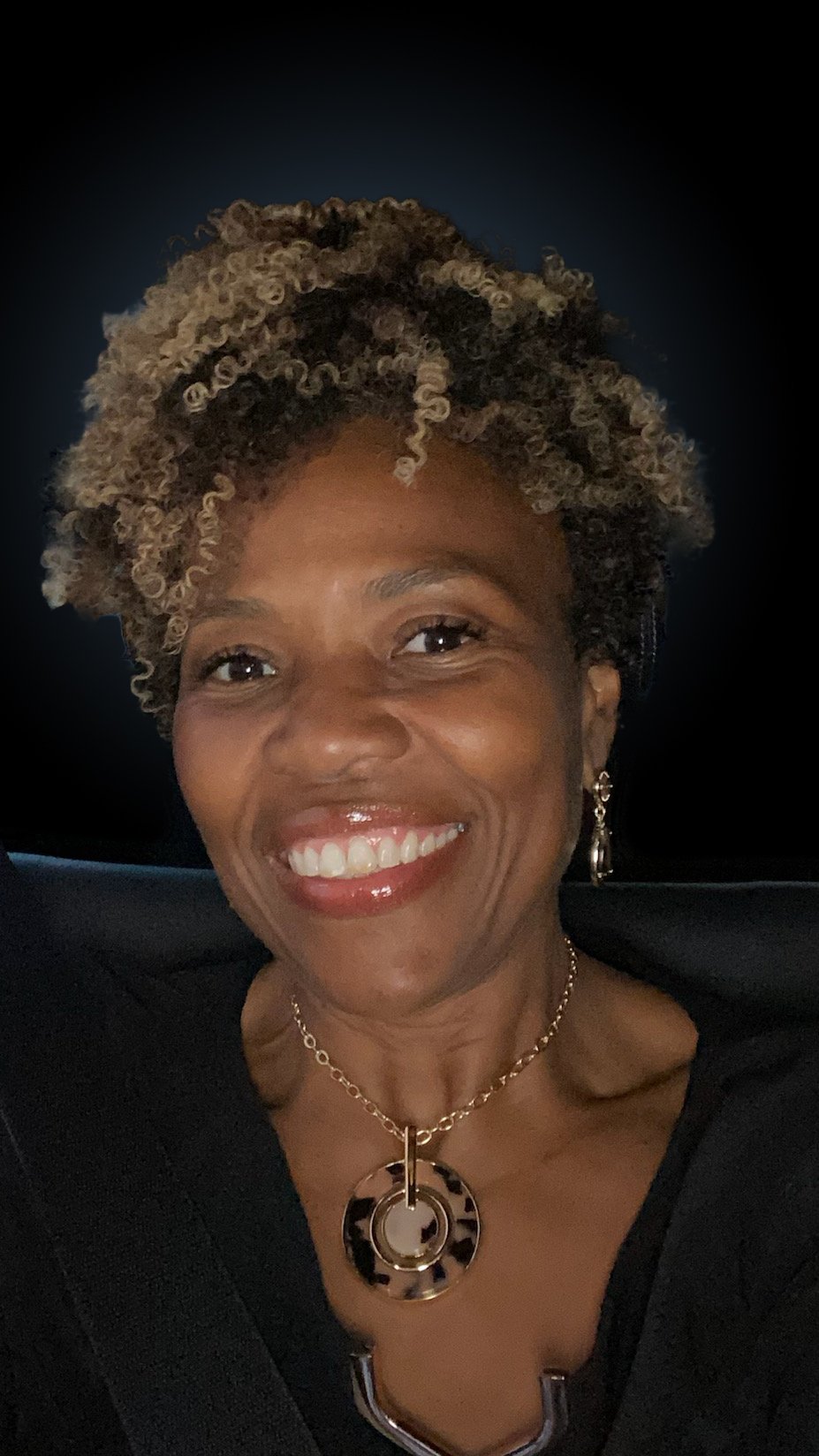 Dr Monique Mayo Chiropractic Care