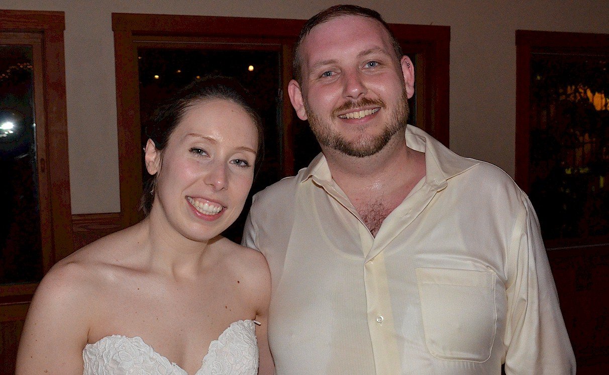 Alyson's Orchard Weddings & Events | Pete Chambers Entertainment