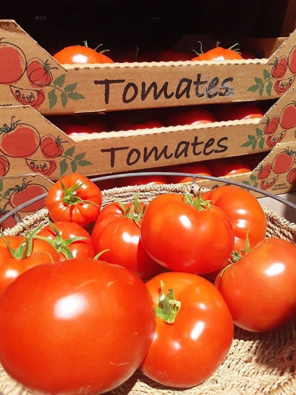 Tomato Packaging and boxes