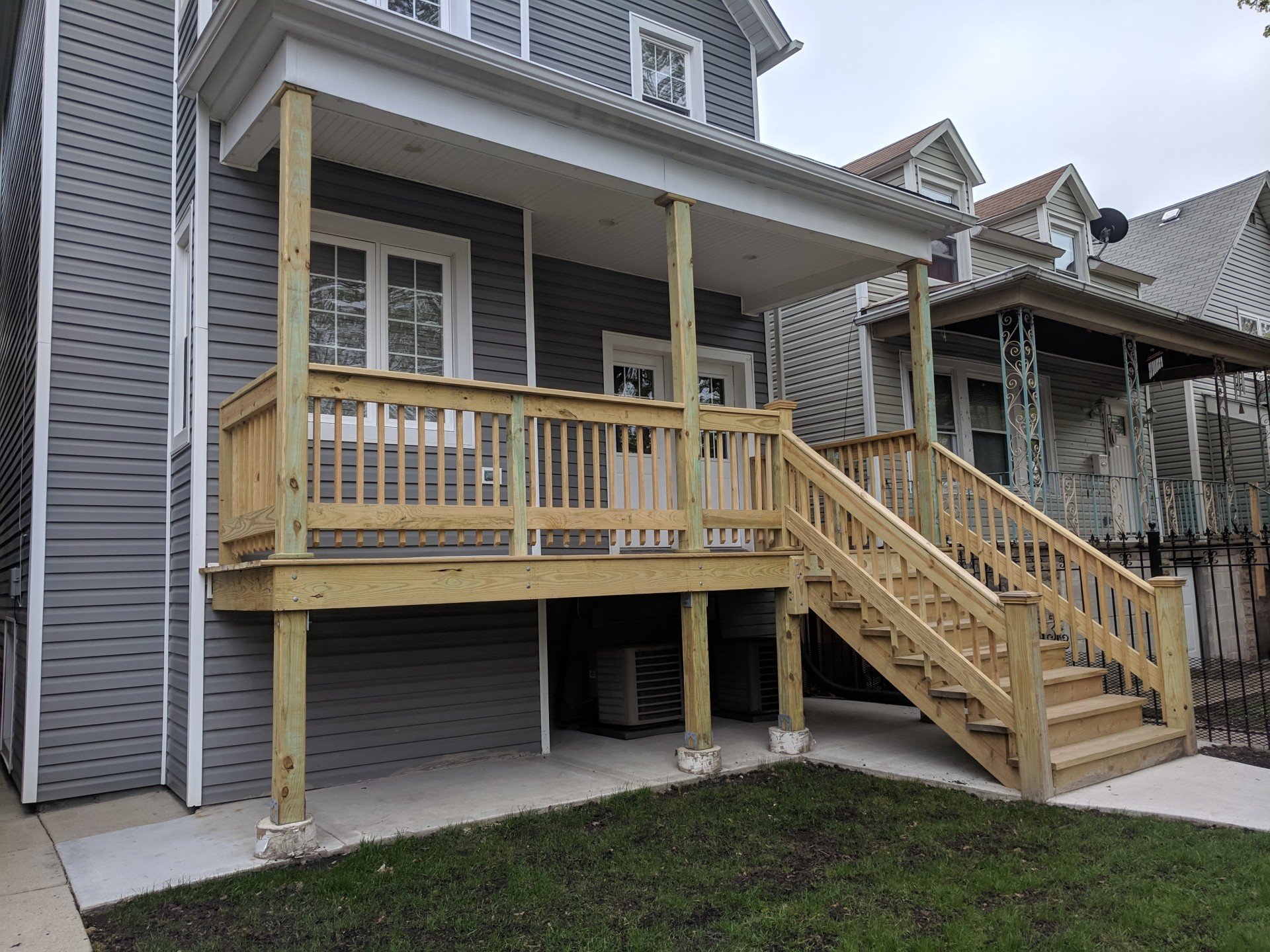 Porch Builders in Chicago, IL | Framar Construction