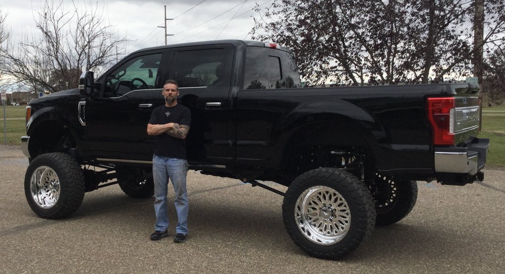 2017 Ford F350 Kelderman Lift | Dakota Kustomz Full Custom Garage
